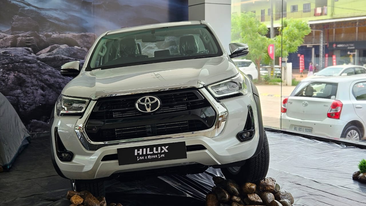 Toyota Crysta, Hilux, Fortuner എന്നിവ ഇന്ത്യയിൽ നിർത്തിവെച്ചു